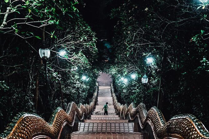 3 experiences: Doi Suthep Temple, Wat Phalat & Elephants - FAQ