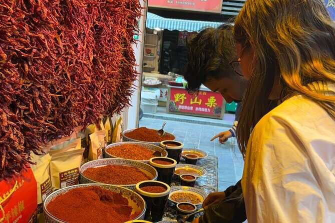 3-hour Chongqing Back Alley Walking Tour - Key Points