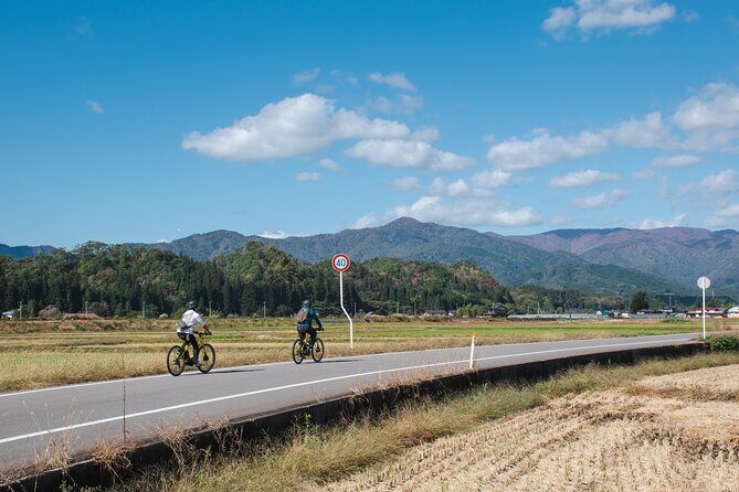 3 Hour Cycling Tour in Kakunodate - What Makes This Tour Special?