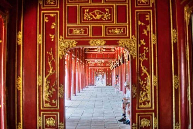 3 Hour Guided Sightseeing of Hue Imperial Palace - What Travelers Say