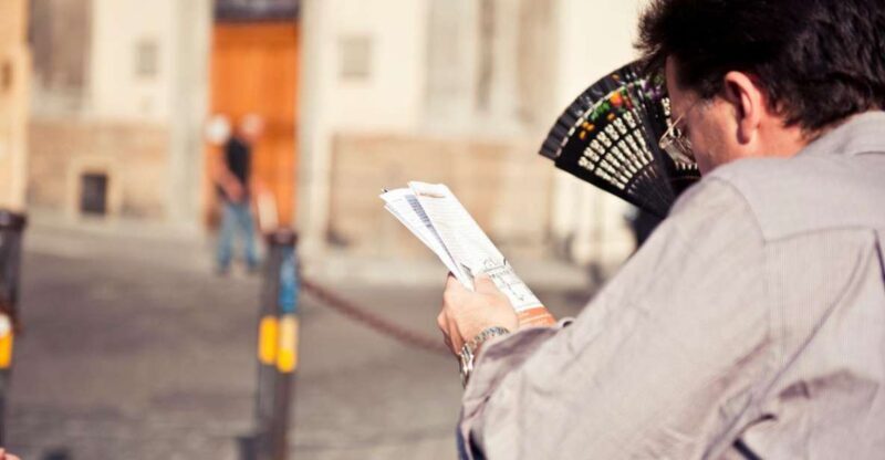 3-Hour Historic WhoDunIt Tour in Florence - Key Points