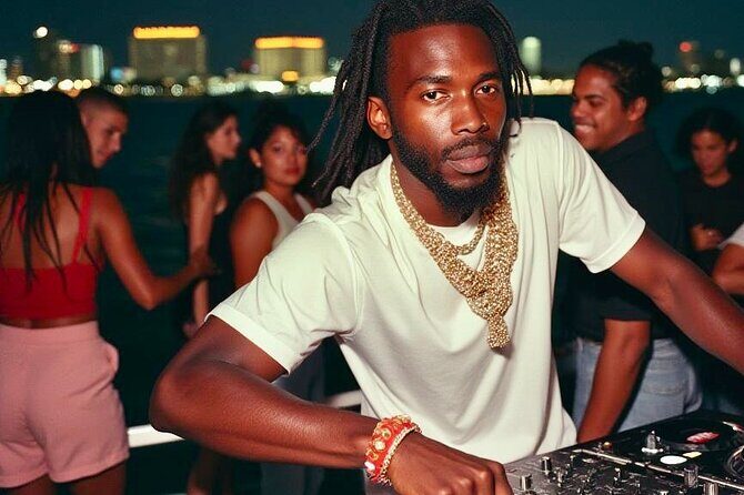 3-Hour Miami Hip-Hop Yacht Party with Open Bar - Who Is This Tour Best For?