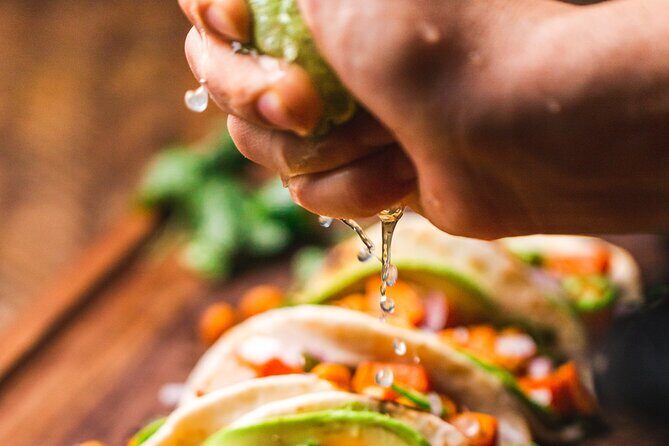 3-Hour Night Tacos and Mezcal Crawl in Mexico with Guide - Exploring Mexico City’s Night Tacos and Mezcal Crawl: A Deep Dive
