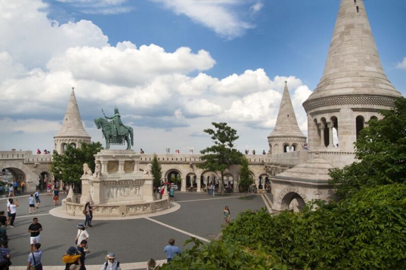 3-Hour Orientation Walking Tour of Buda and Pest - FAQ