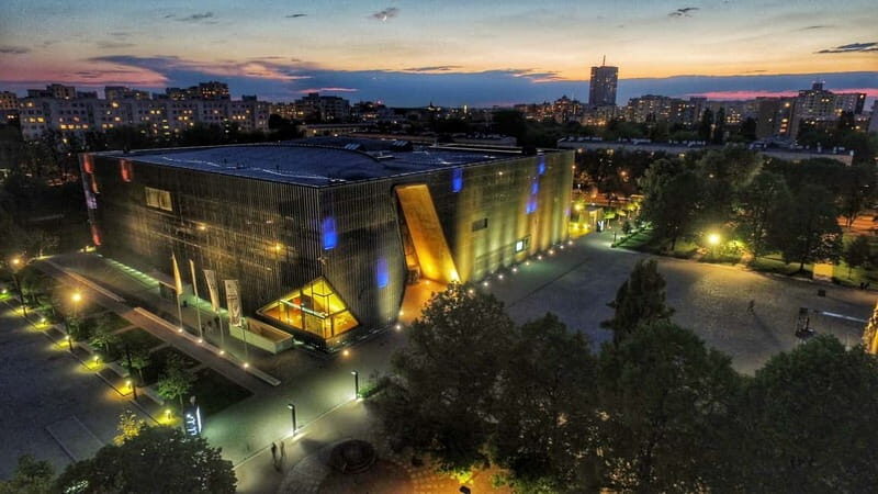 3 hour: POLIN Museum of the History of Polish Jews Tour - A Deep Dive into the POLIN Museum Tour Experience