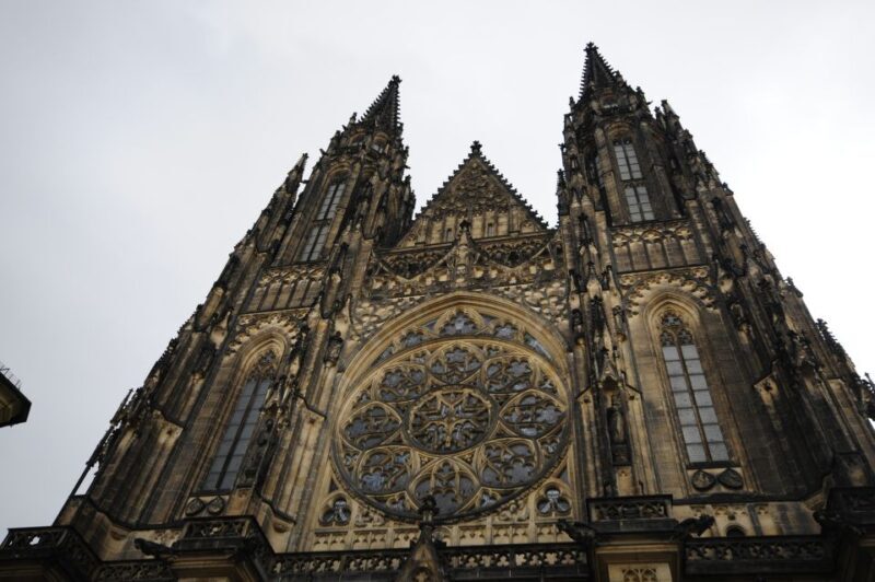 3-Hour Prague Castle & Interiors Tour - Practical Tips for Participants