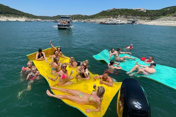 3 Hour Private Boat Charter on Lake Travis for up to 12 People - The Sum Up