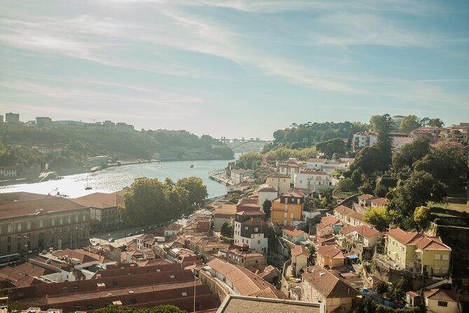 3-hour private guided walking tour of the BEST of Porto - FAQs