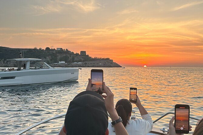 3-Hour Private Sunset Boat Tour in Sorrento - Booking and Flexibility
