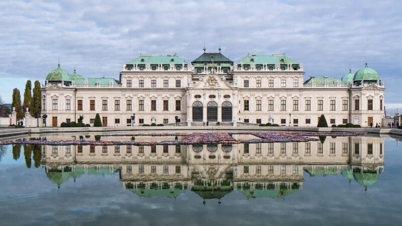 3 hour private tour in Vienna by private car - The Sum Up
