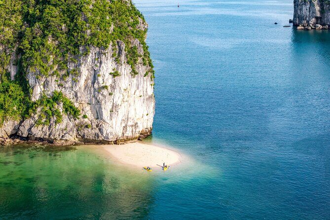 3-Hour Private Yacht Discover the Spectacular of Ha Long Bay - Exploring the 3-Hour Private Yacht Discover the Spectacular of Ha Long Bay