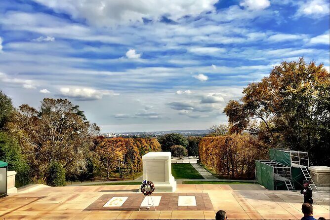 3-Hour Small Group Memorial Tour in Washington, D.C. - An In-Depth Review of the Memorial Tour