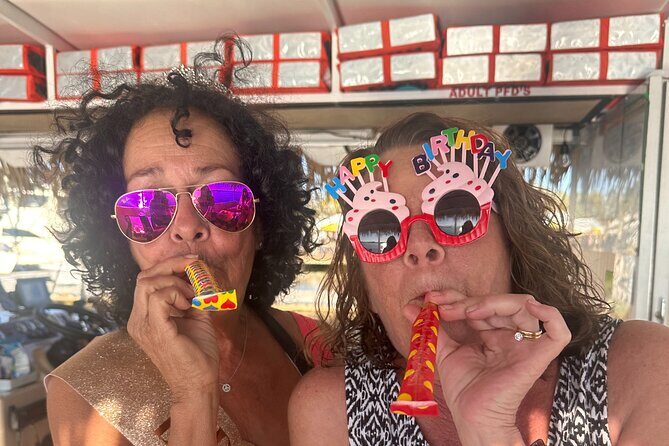 3 Hour Social Sip N Dip Party Cruise - What to Expect on the Cruise