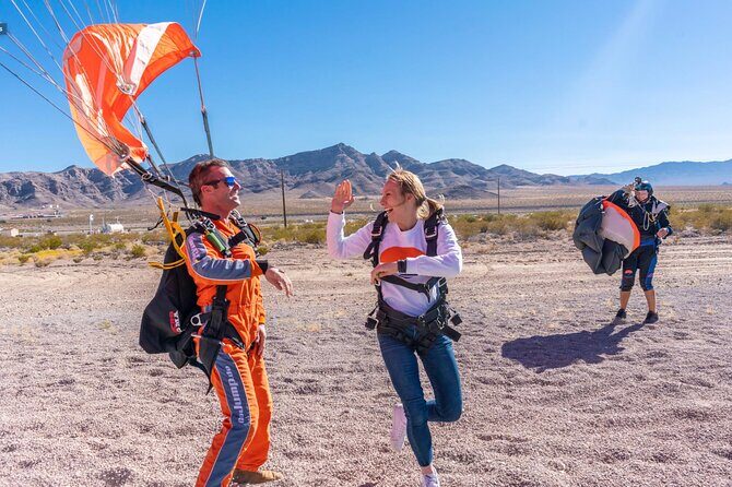 3-Hour Tandem Skydiving in Las Vegas - Who Should Consider This Experience?
