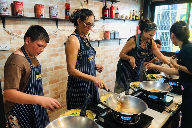 3 Hour Thai Local Cooking Class in Bangkok - Key Points