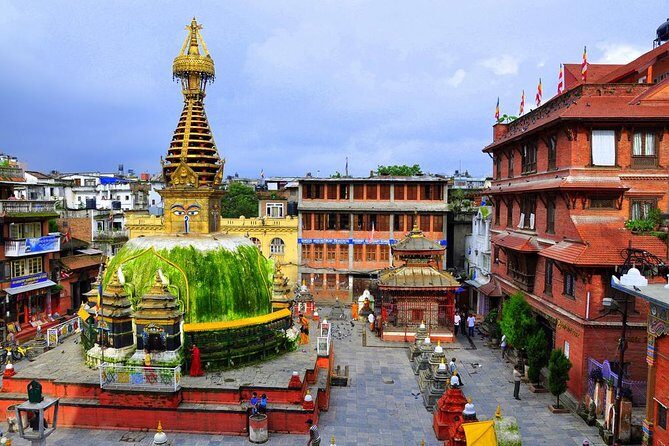 3-Hour Thamel Sightseeing Tour by Rickshaw in Kathmandu - A Closer Look at the Experience