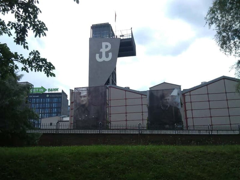 3-hour tour at Warsaw Uprising 1944 Museum /inc. Pick-up/ - An In-Depth Look at the Tour