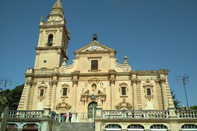 3-hour walking tour Discovering Ragusa Baroque - Cultural Highlights Inside & Outside the Churches