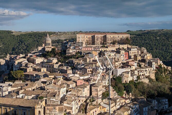 3-hour walking tour Discovering Ragusa Baroque - The Gardens and the Final Stop: Giardini Iblei