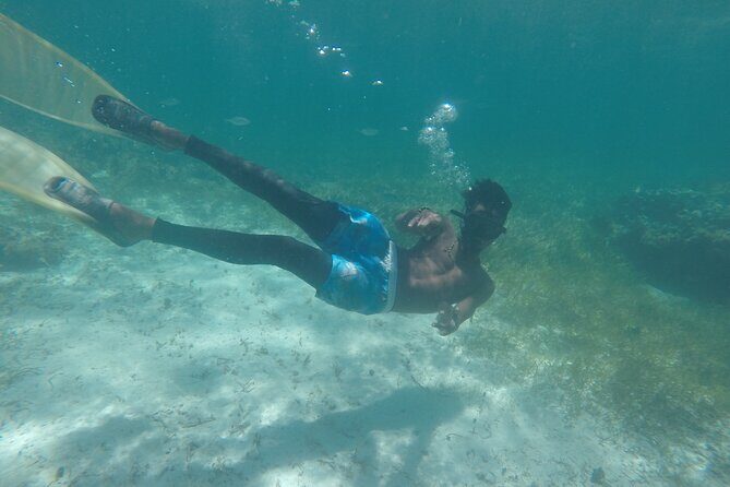 3 Hours Amazing Punta Cana Boat Party with Pickup - FAQ