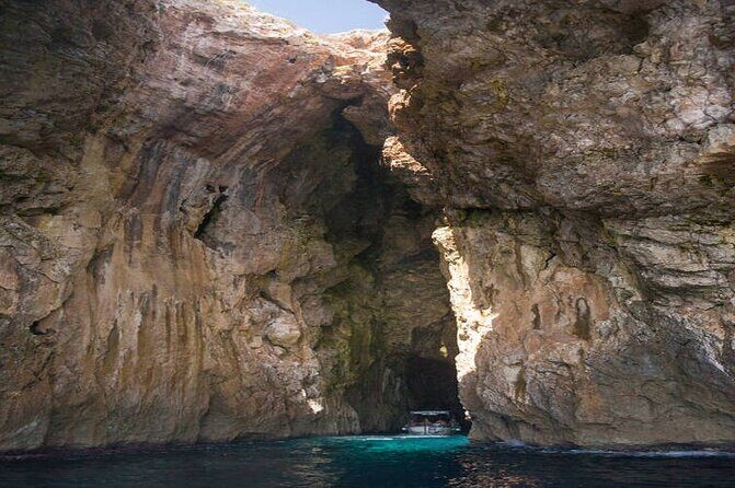 3 Hours Boat Tour to the Leuca Marine Caves - A Closer Look at the Itinerary
