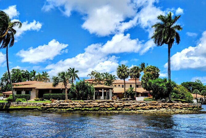 3 hours - Fort Lauderdale Scenic Boat Tour - max 6 pax - Discover Fort Lauderdale’s Waterways in Comfort and Style