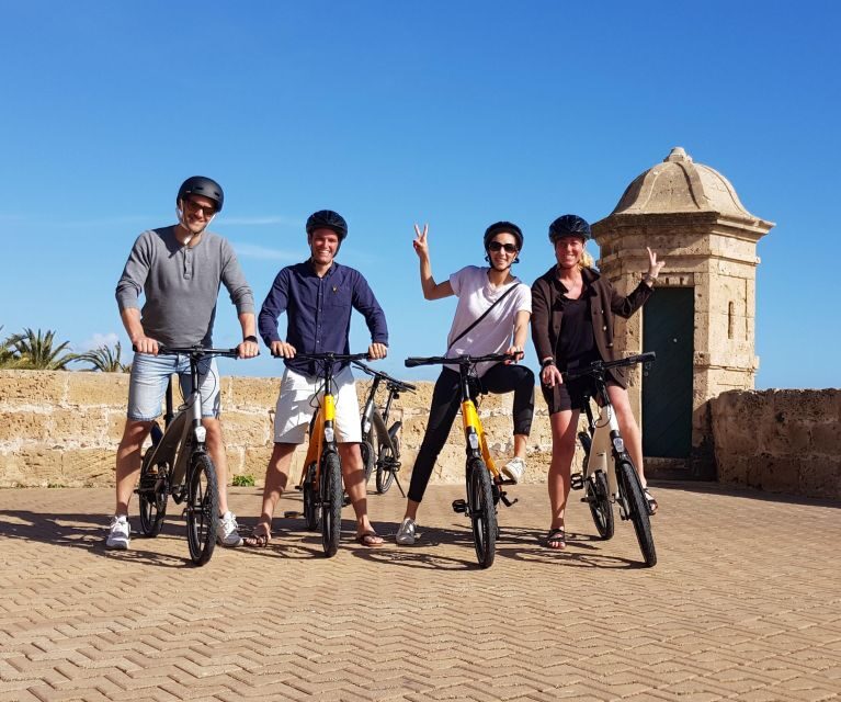3 Hours Historic E-Bike Tour in Palma de Mallorca - Key Points
