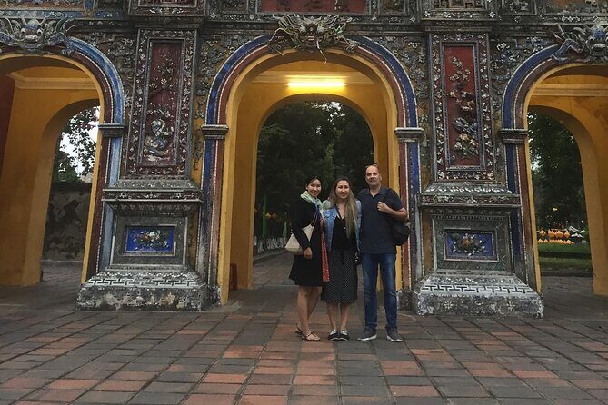 3-Hours Hue Imperial Walking Tour with Guide - The Nine Holy Cannons
