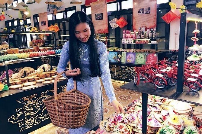 3-Hours Hue Imperial Walking Tour with Guide - The Mieu Temple