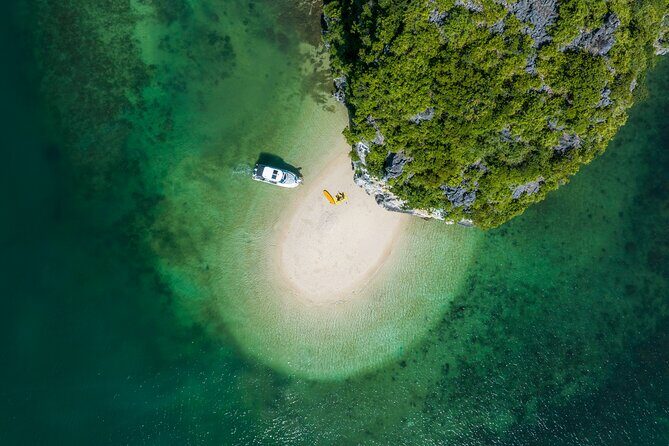 3 hours- sunset tour on romantic Ha Long Bay with a private yacht - An In-Depth Look at the Private Yacht Sunset Tour in Ha Long Bay