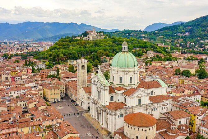 3 Hours Walking Tour with a Drink in Brescia Italy - Who Should Book This Tour?