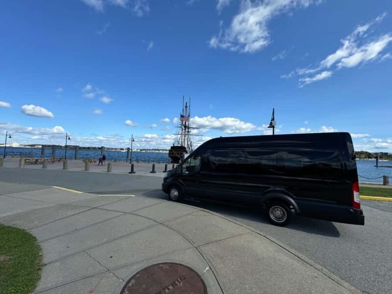 3 Hr Newport Scenic Luxury Van Tour with Breakers (Ages 5+) - Who Will Love It?