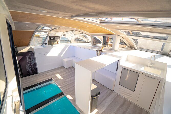 3 hrs. Whale Watching and Relaxing Chill Out Catamaran with glass floor - An Insider Look at the 3-hour Whale Watching & Catamaran Tour