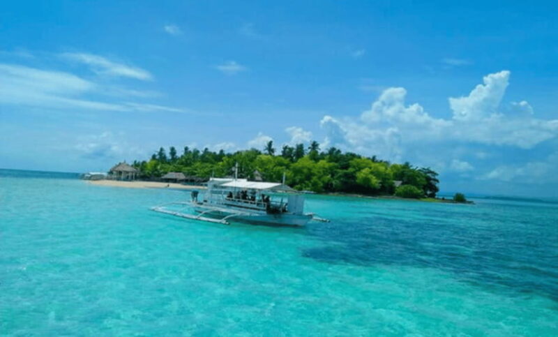 3 Islands Hopping at Gilutungan, Caohagan, Nalusuan + Lunch - Who Should Book This Tour?
