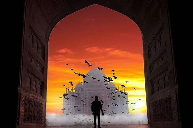 3 night 4 days India's Famous Golden triangle tour - Key Points