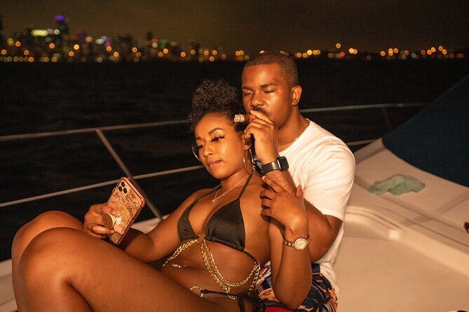 3 Story 100ft Hip Hop Yacht Party with 3 Hour Open Bar - Frequently Asked Questions