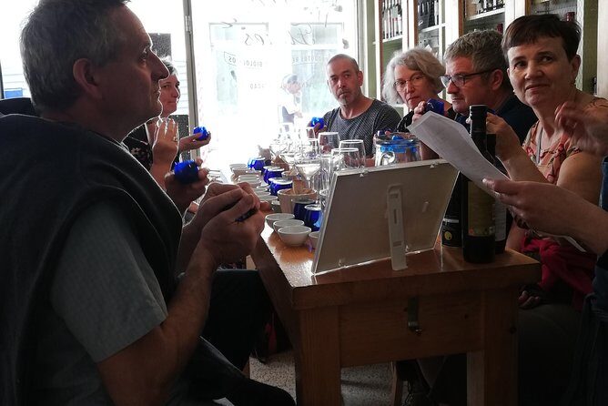 3 table wines & 5 Port wines + Tapas - The Grand Finale: Tasting in Gaia’s Cellars
