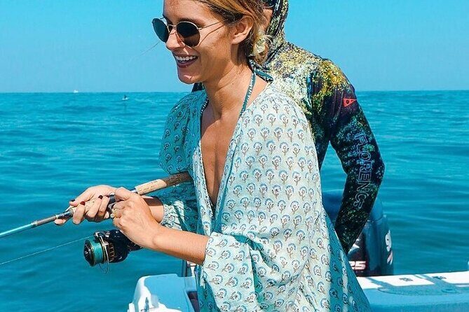 30 ft cat AM Lux Inshore Fishing La Cruz & Punta Mita - Key Points