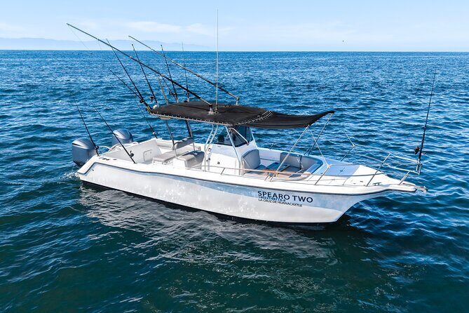 30 ft cat AM Lux Inshore Fishing La Cruz & Punta Mita - Who Would Enjoy This Tour?