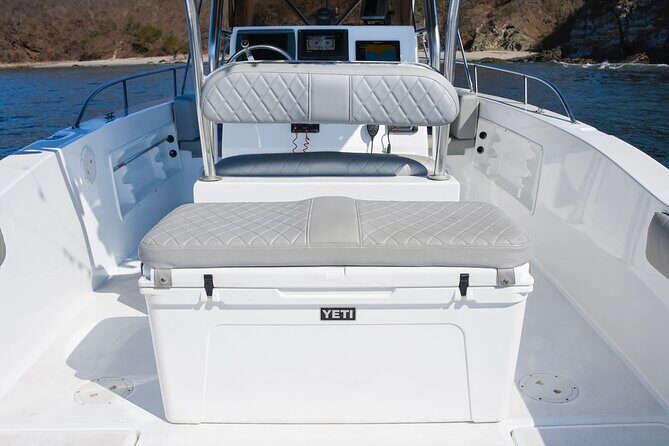 30 ft cat AM Lux Inshore Fishing La Cruz & Punta Mita - FAQ