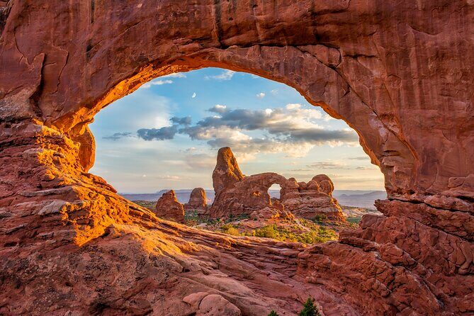 30+ National Parks Self-Guided Driving Tours Bundle - Deep Dive: Exploring the Parks in Detail