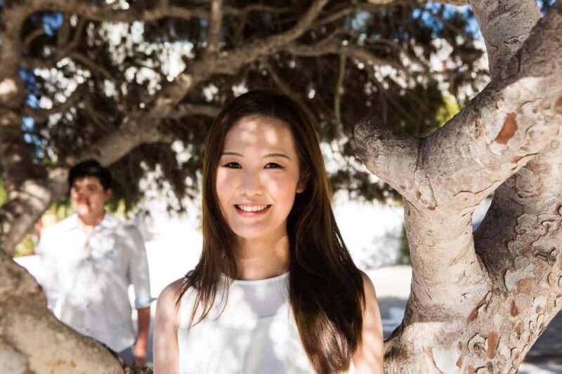 30 Photoshoot in Oia! 30 edited photos! Effortless & Fun! - Practical Details