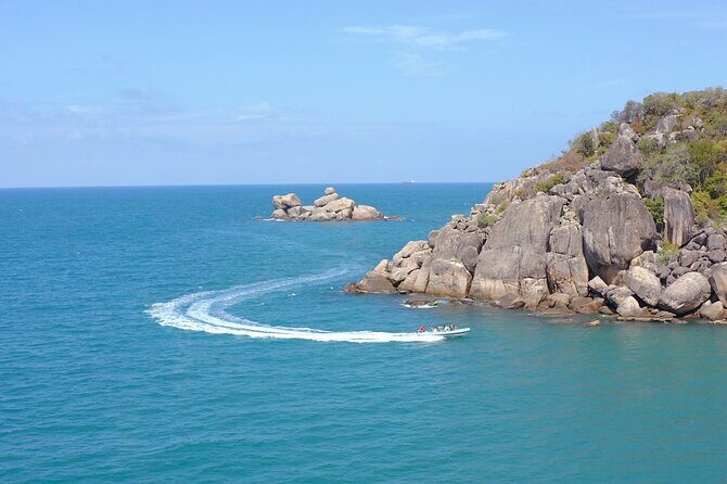 360 Boat Experience to Circumnavigate Magnetic Island - FAQs