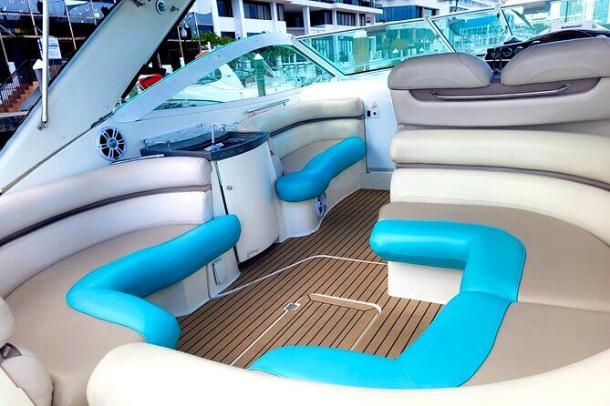 37ft Private Captained Yacht Rental - Up to 13 Happy Guests - Setting the Scene: What to Expect on Your Miami Yacht Trip