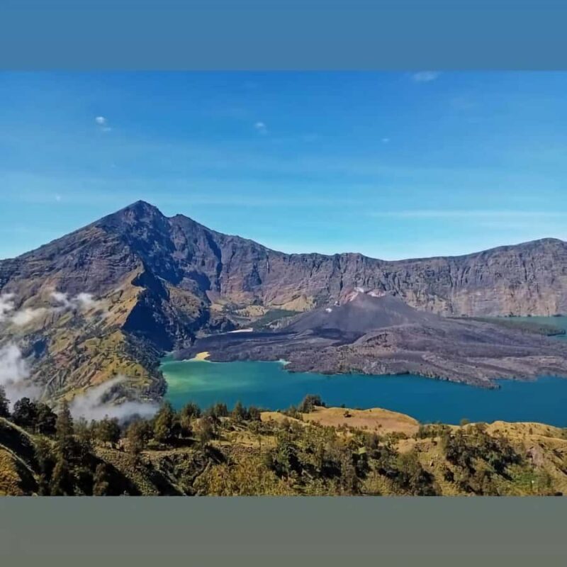 3d/2n trekking mount rinjani summit lake & hot springs - Key Points