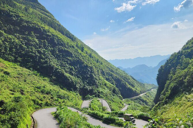 3D2N Ha Giang Cutural Jeep Tour - Key Points