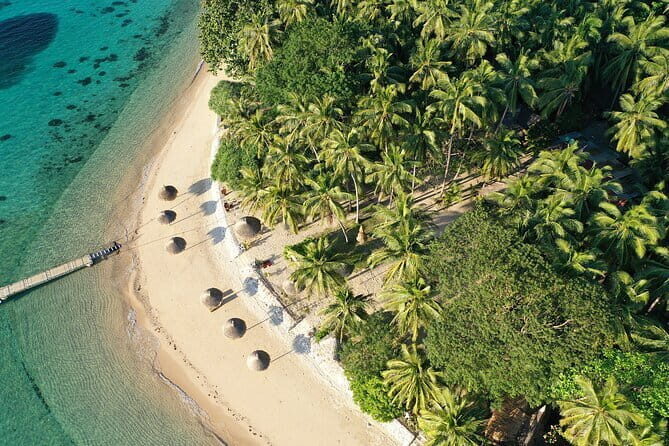 3D2N Luxury Resort & Island Hopping with Seaplane Transfer - Key Points