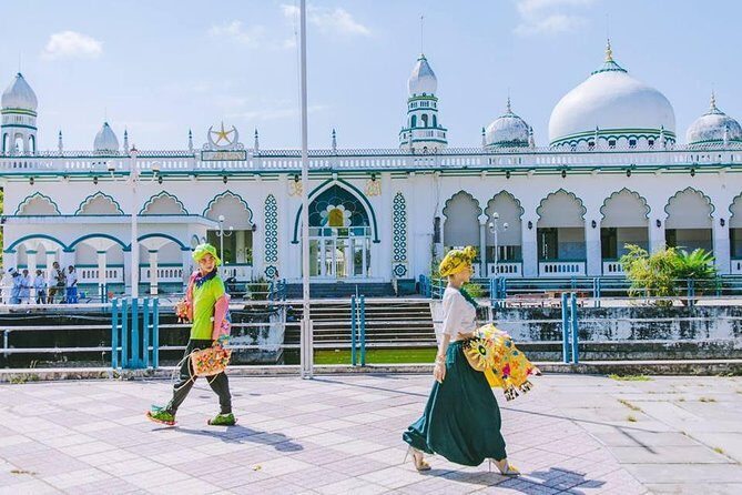 3D2N Mekong - Floating Market - Chau Doc - Boat To Phnom Penh - Transportation, Group Size, and Overall Experience