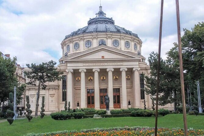 3h Bucharest Private Walking Tour - only your group - A Warm Welcome and Convenient Meeting Point
