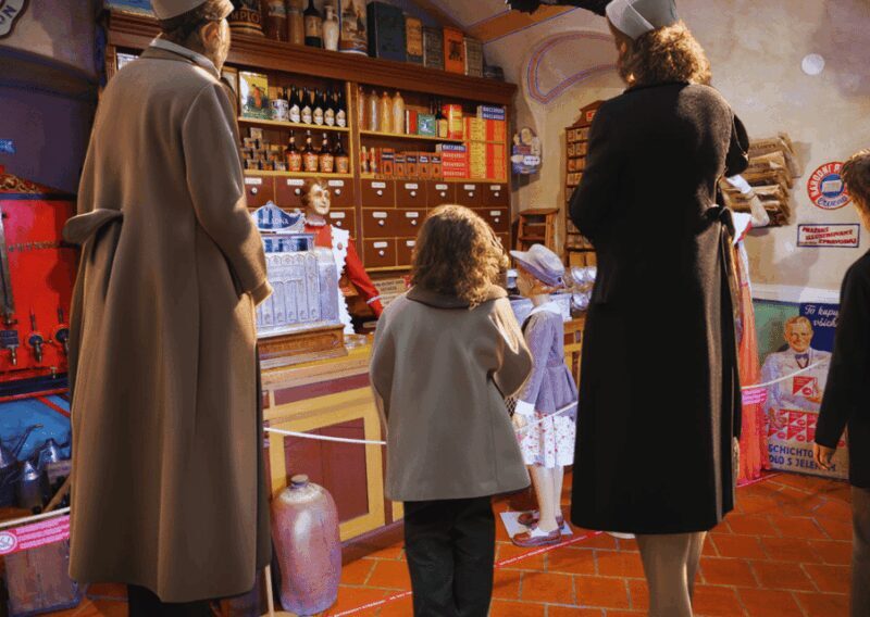 3h Jewish Tour: Synagogue, Castle, Gingerbread & Snaps - Final Words